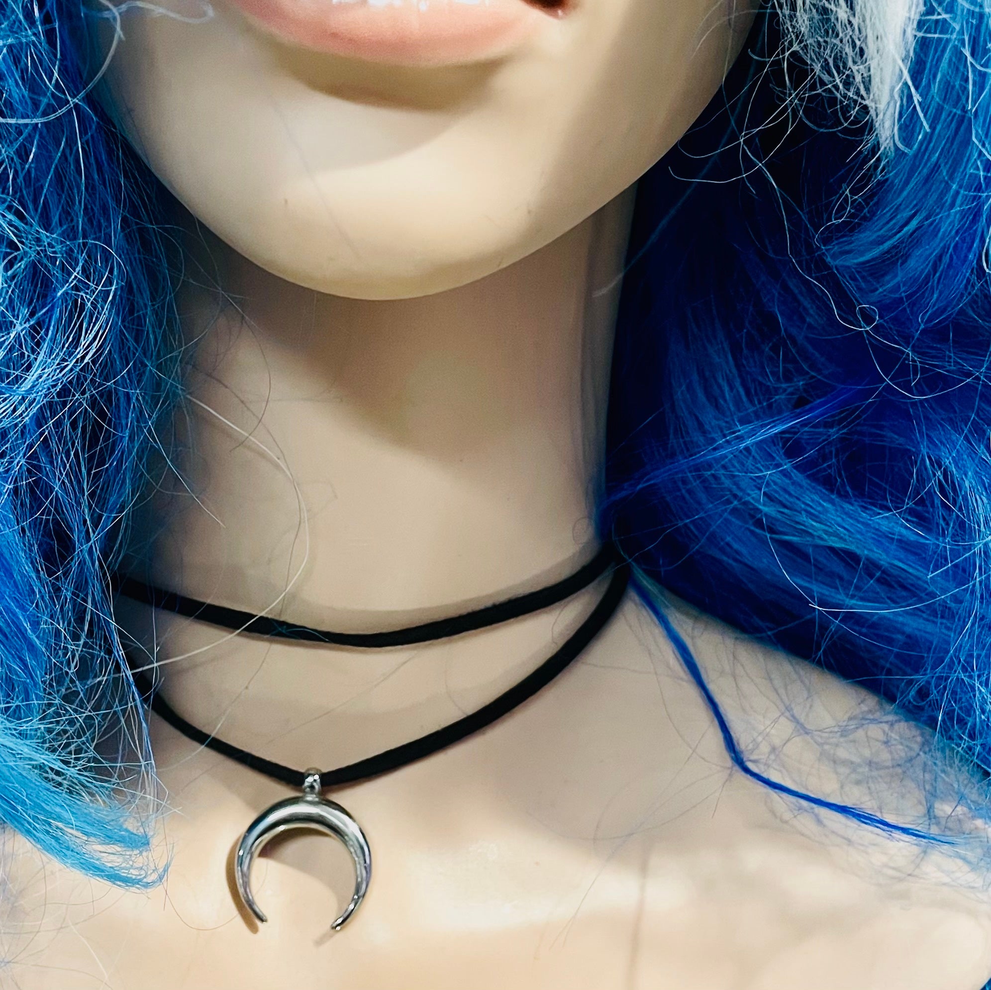 Crescent Moon Choker | ALT CVLT