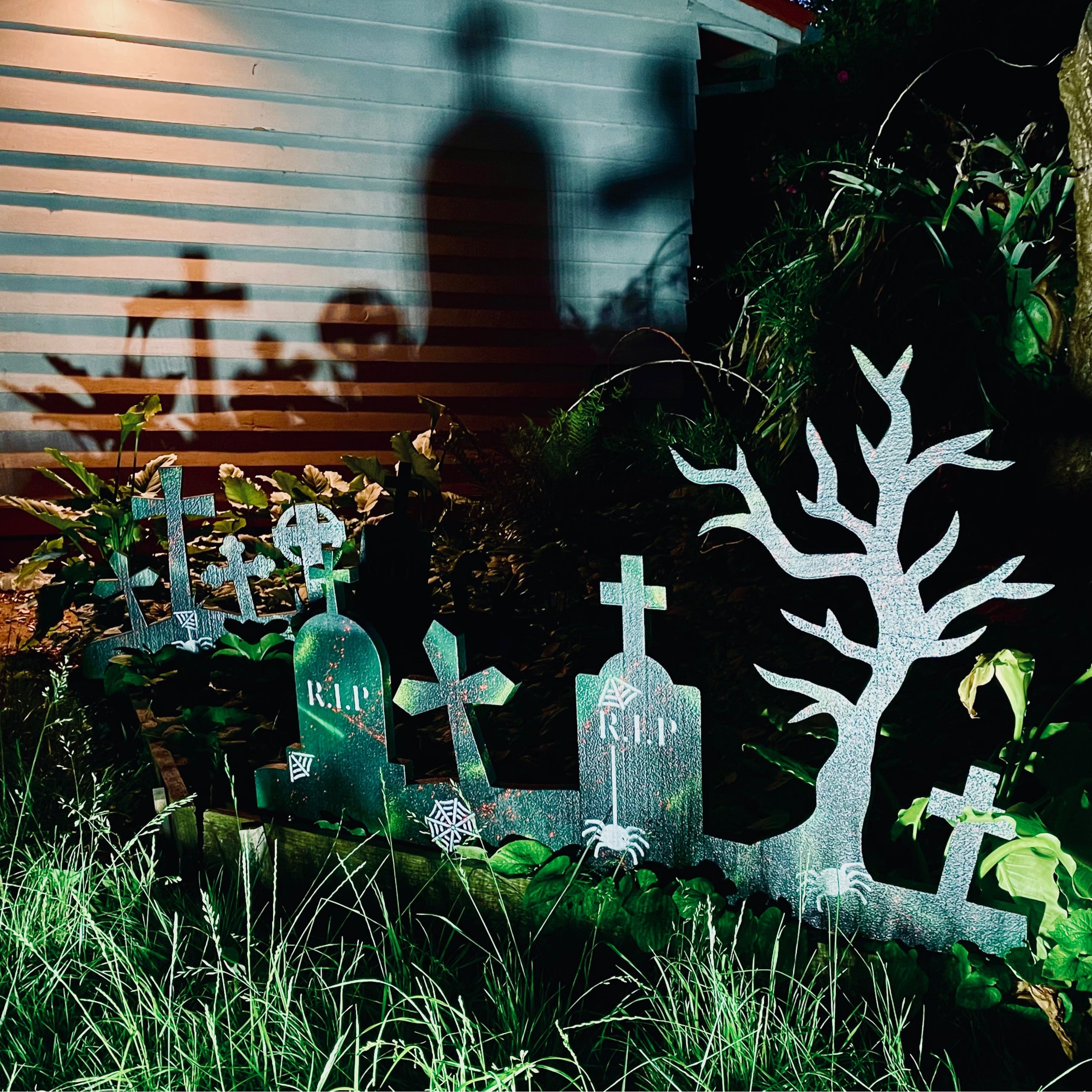 Graveyard Garden Display | ALT CVLT